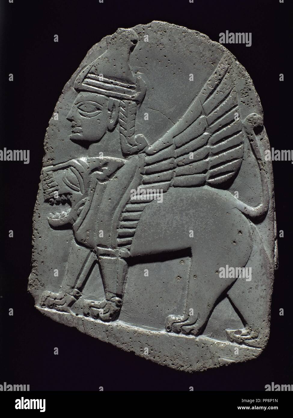 LEON ALADO-BABILONIA BASALTO PERIODO HITITA-GRIFO. Location: BRITISH ...