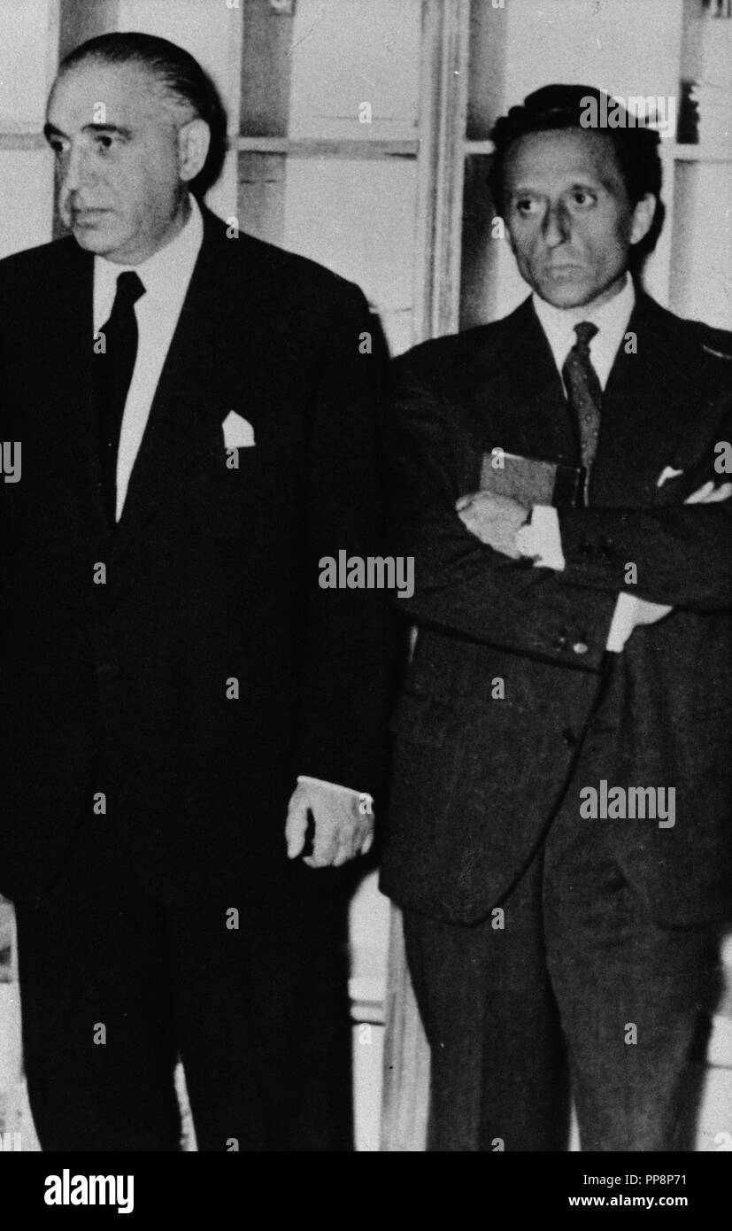 Spanish doctor Black and White Stock Photos & Images - Alamy