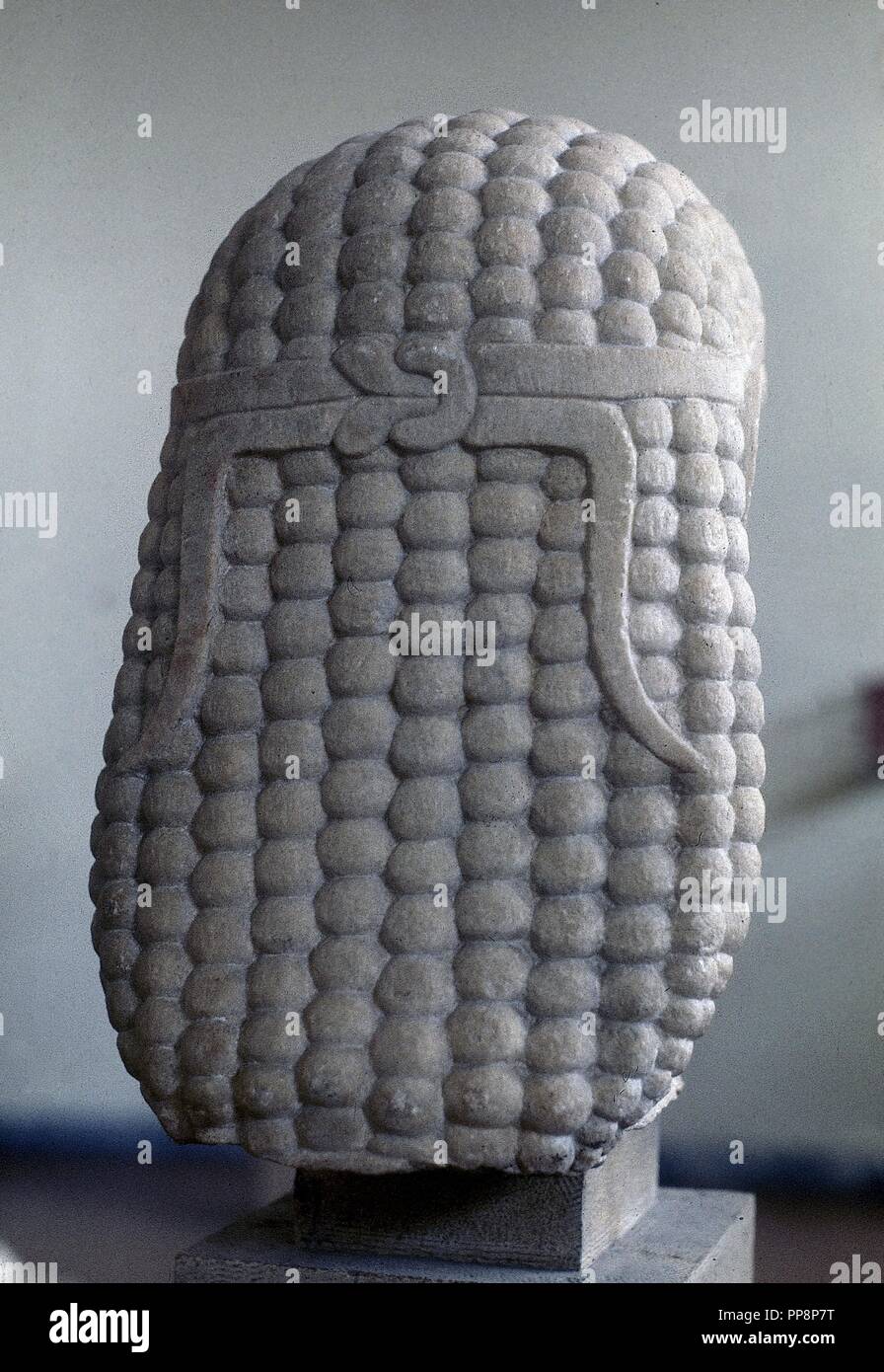 CABEZA DEL DIPYLON PARTE POSTERIOR - CABEZA DE KOUROS - 610 AC ...