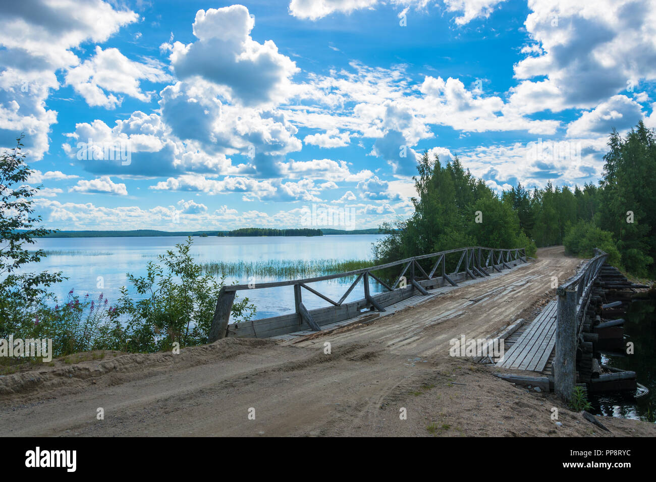 Two lakes hi-res stock photography and images - Alamy