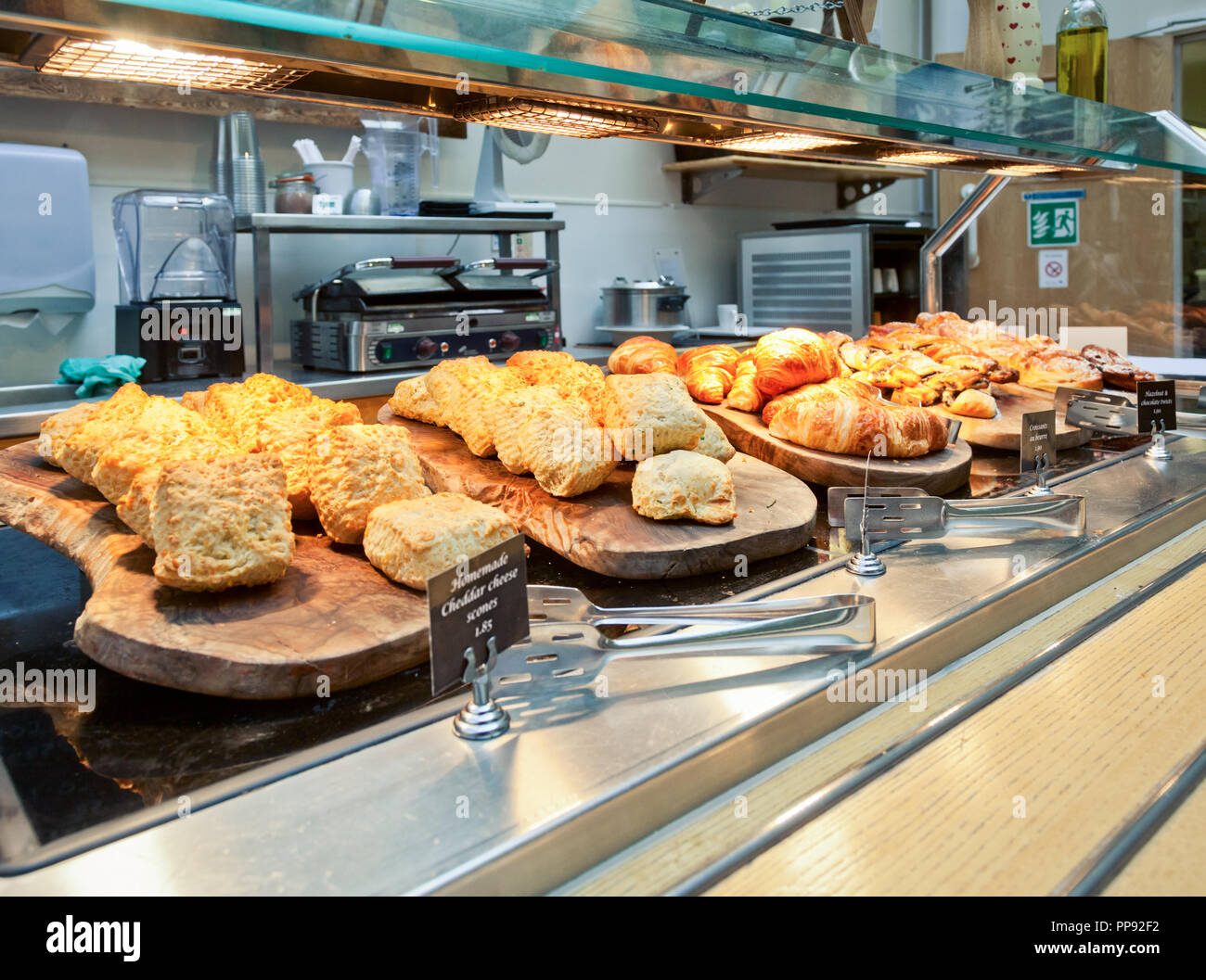 Cafeteria tray hi-res stock photography and images - Alamy