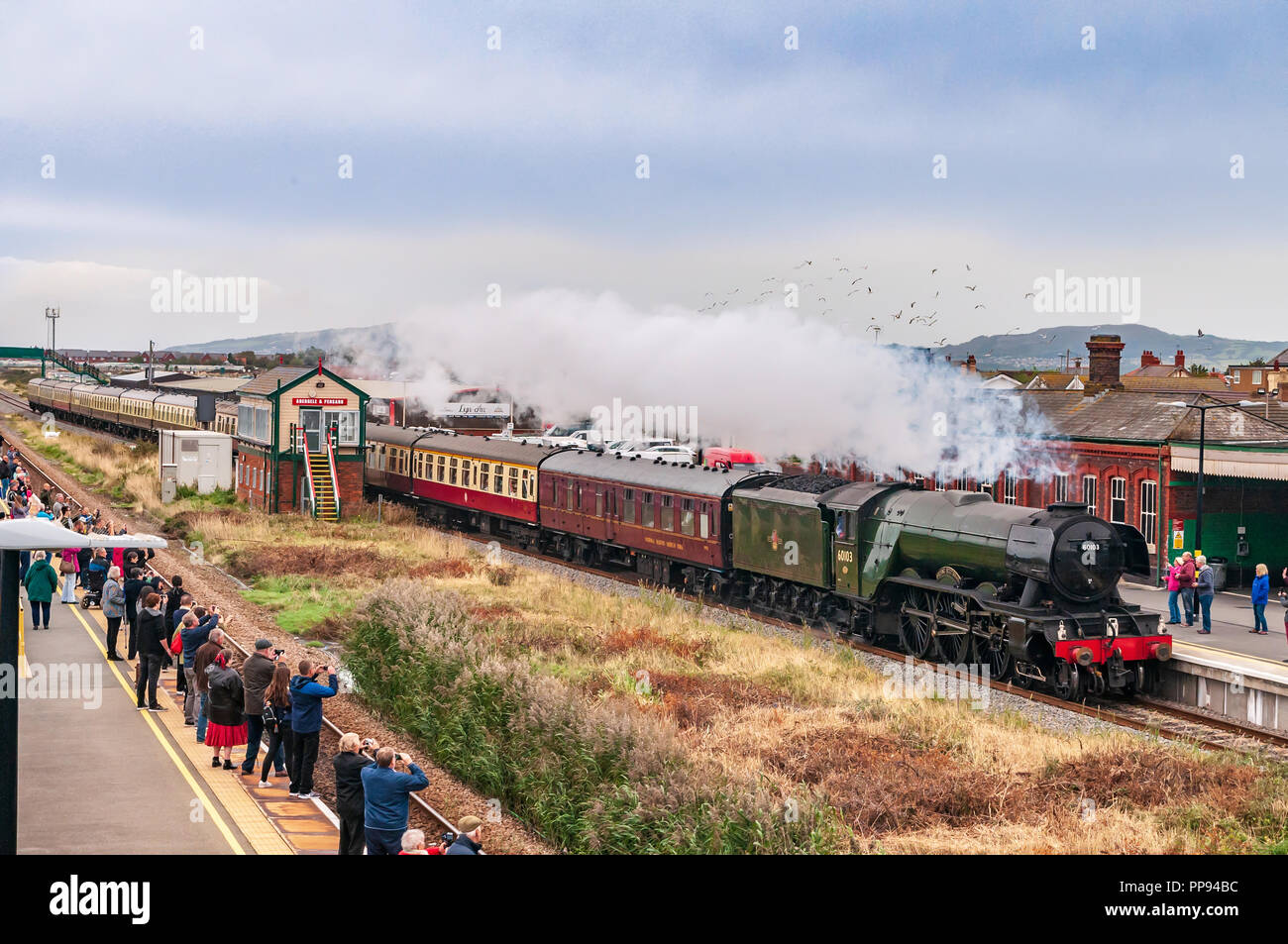 Flying scotsman steam train hi-res stock photography and images - Alamy