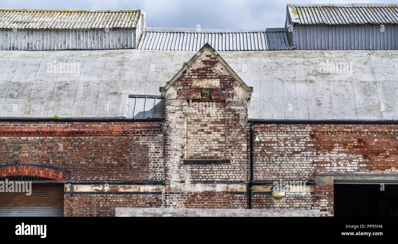Old industrial brick warehouse building hi-res stock photography and ...