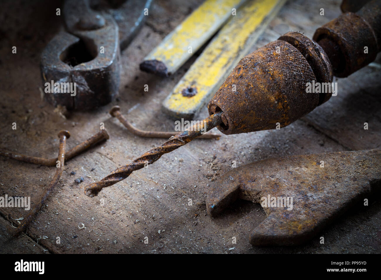 Box Of Rusty Old Tools High Resolution Stock Photography and Images - Alamy