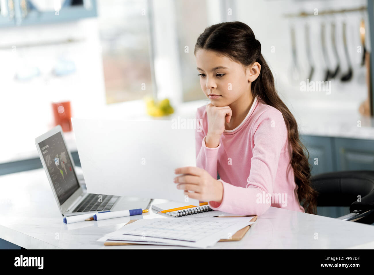 Girl thinking hard hi-res stock photography and images - Alamy