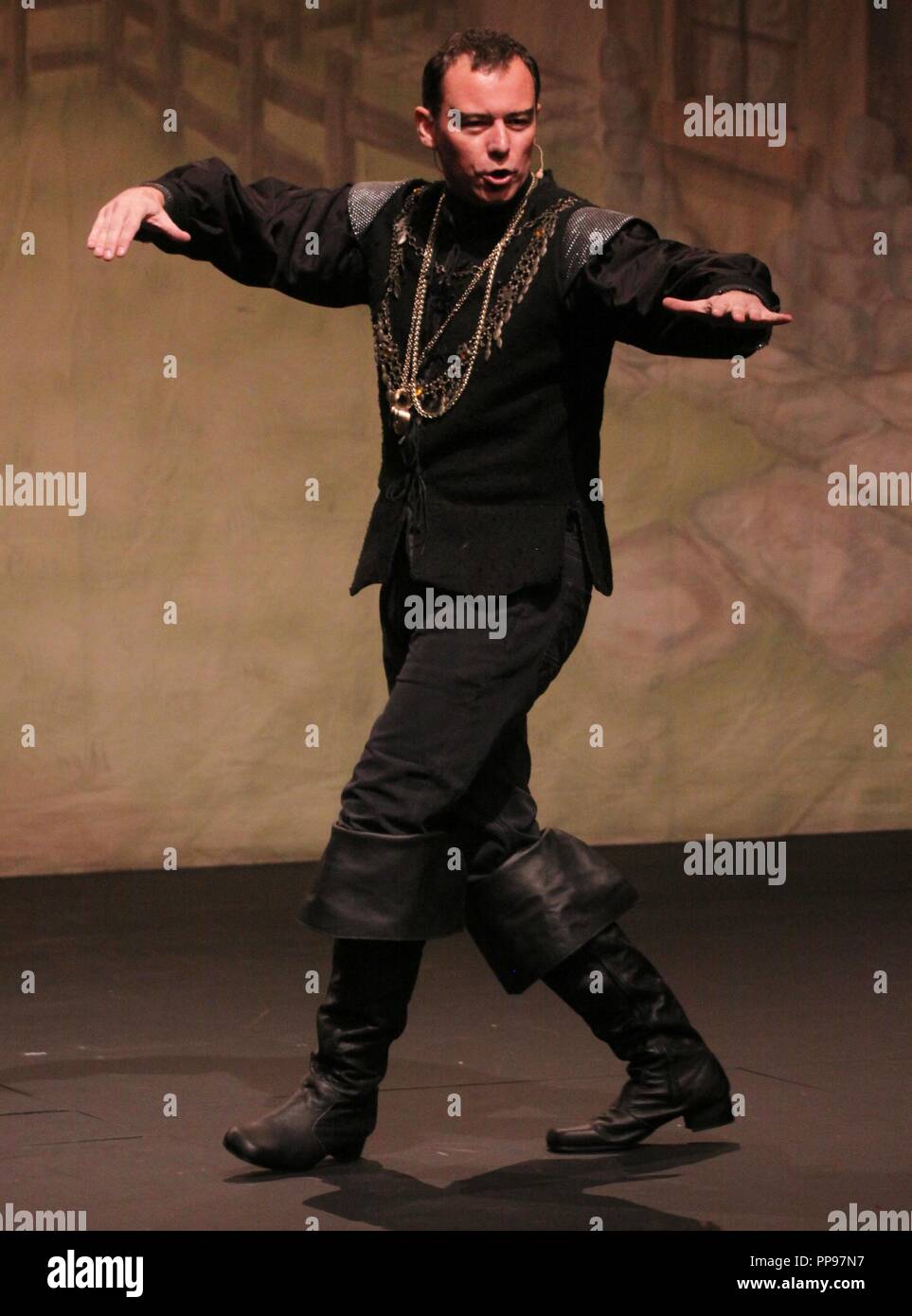 Liverpool,Uk Andrew Lancel, Jonathon Morris attend photocall for panto ...