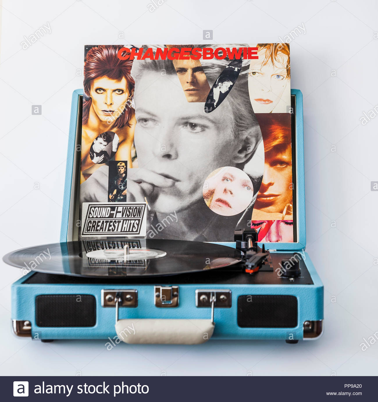 Bowie Album Covers Stock Photos & Bowie Album Covers Stock Images - Alamy