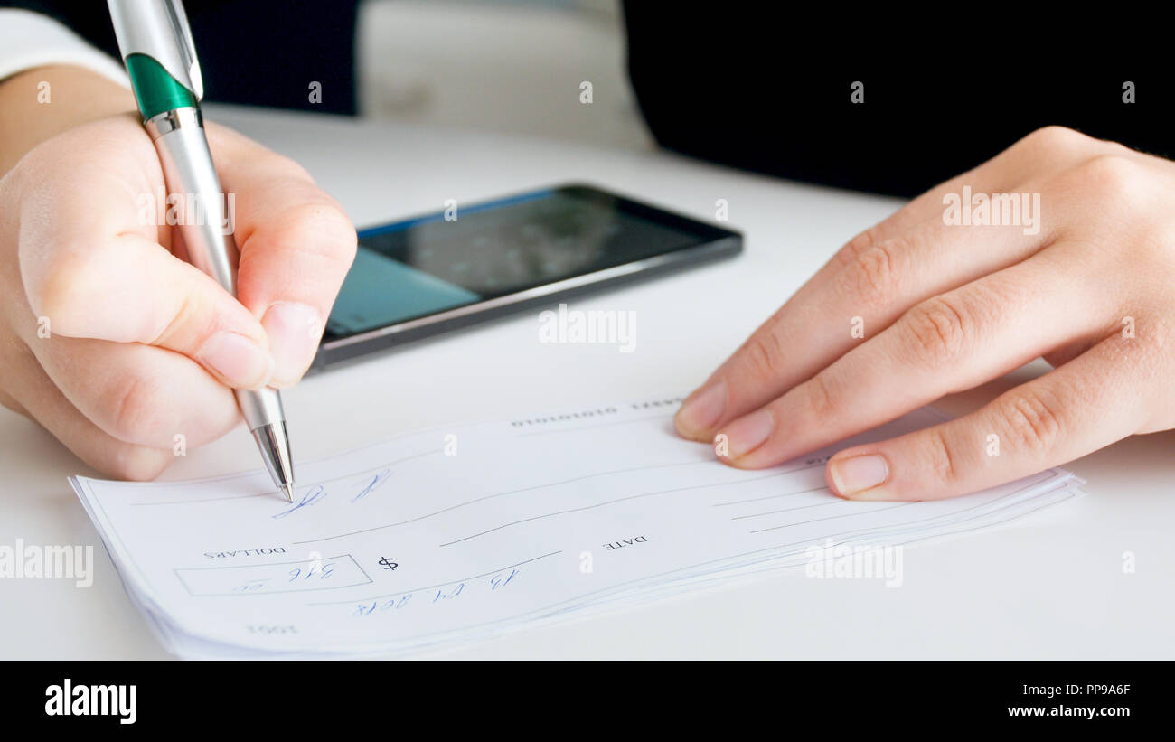 Signature internet banking hi-res stock photography and images - Alamy