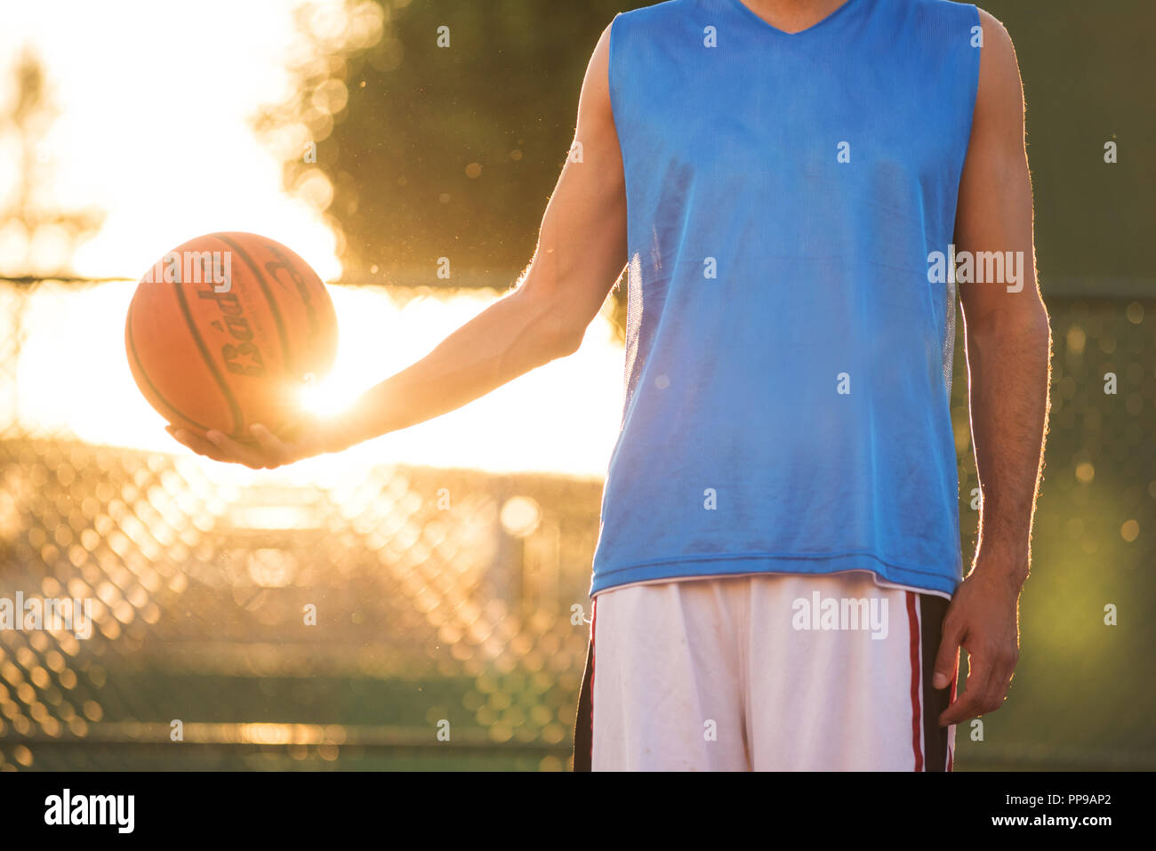 Basketball court sunrise hi-res stock photography and images - Alamy