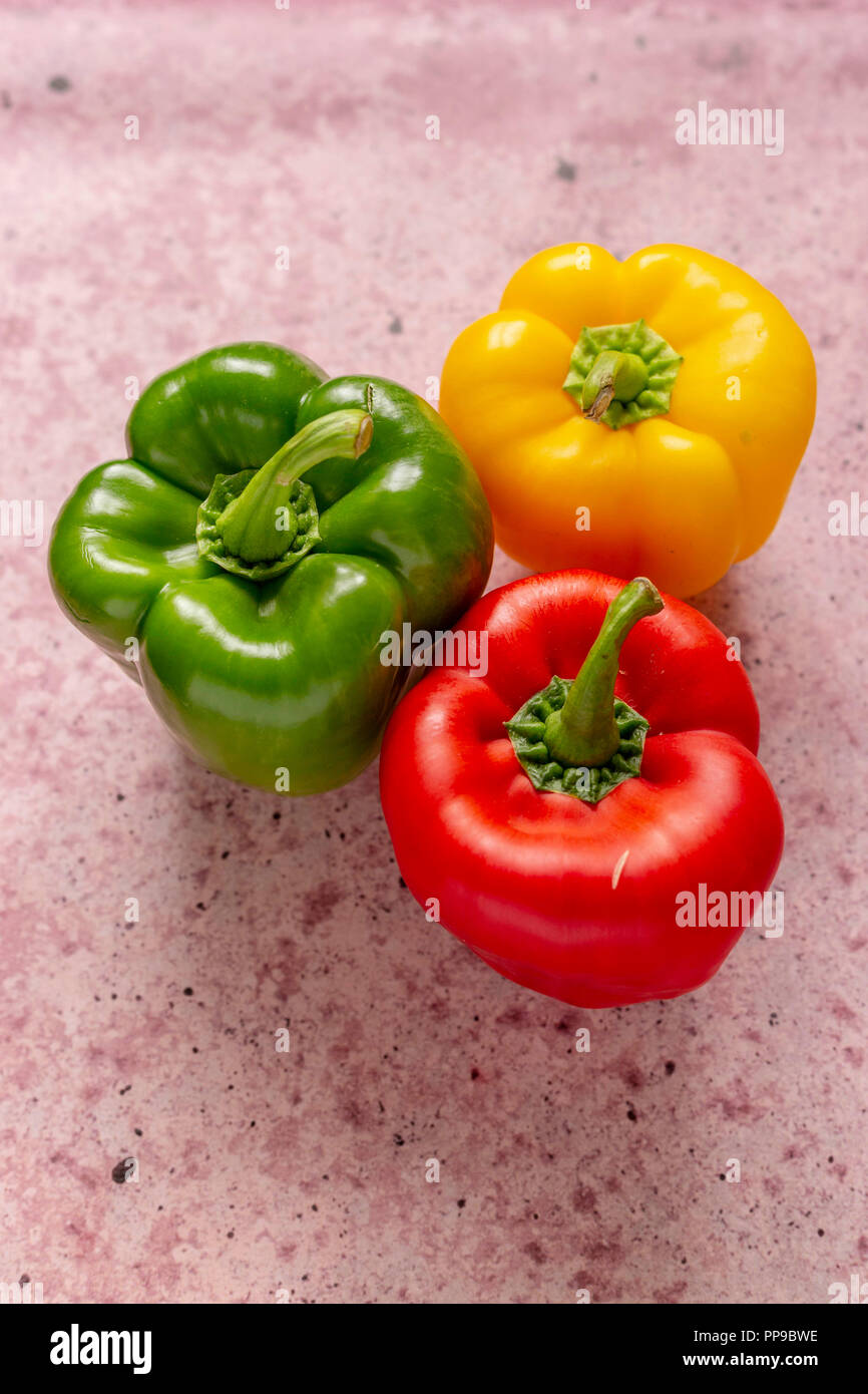 Green pepper whole hi-res stock photography and images - Alamy