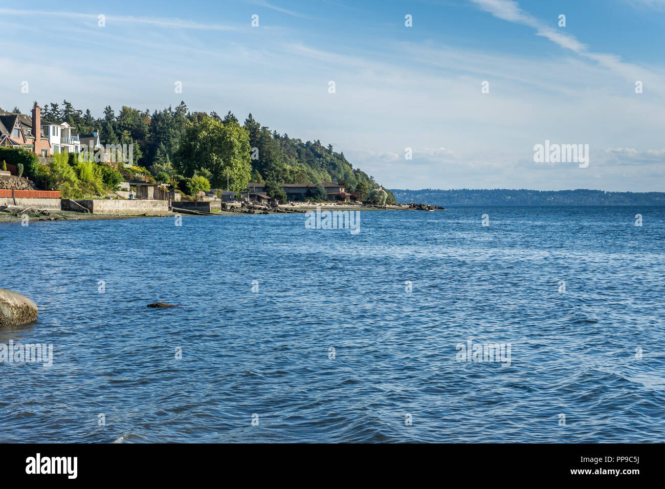 A view of the shoreline in Normandy Park, Washington Stock Photo - Alamy