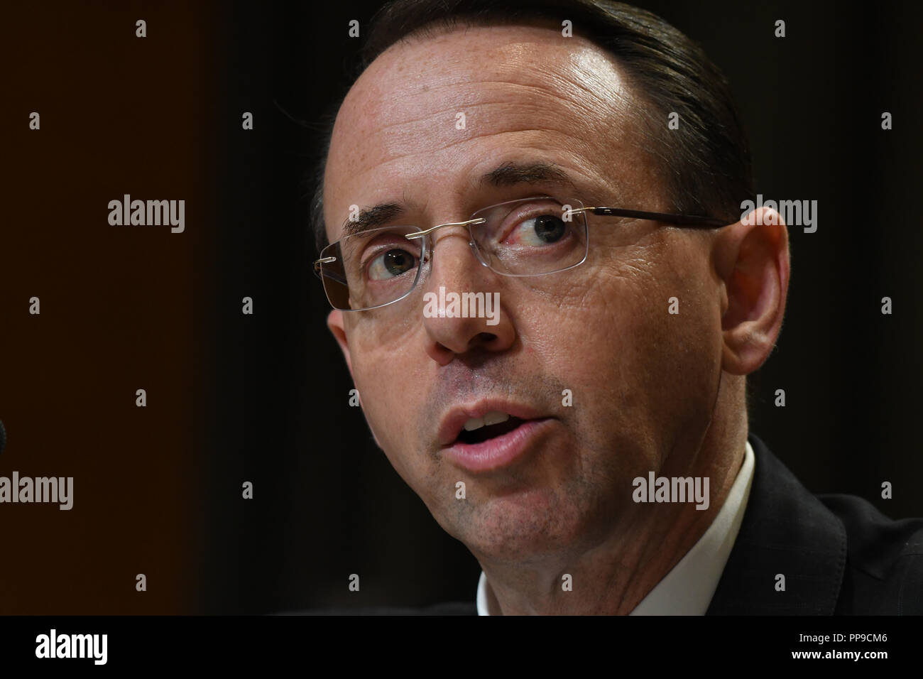 Fy call hi-res stock photography and images - Alamy