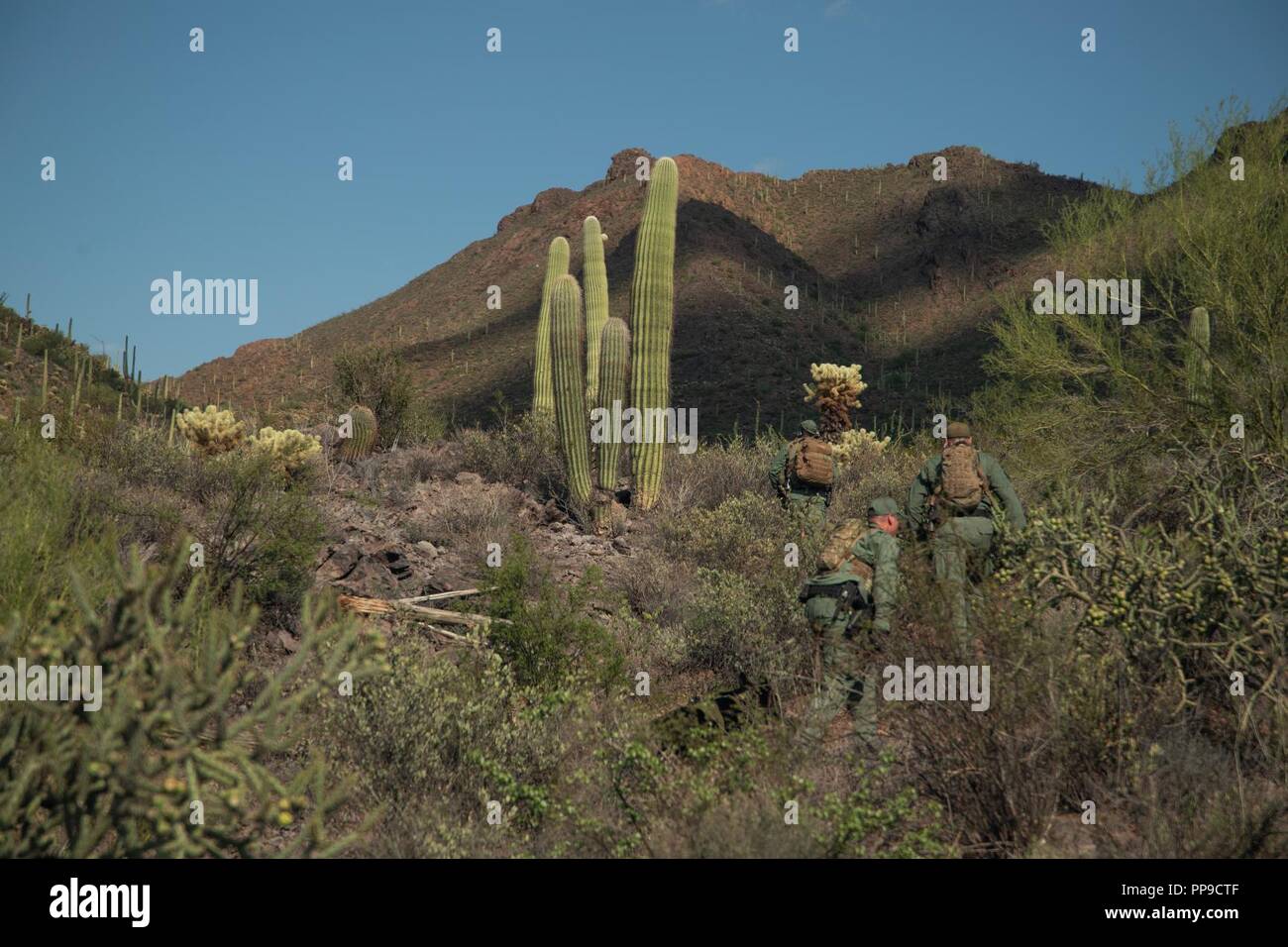 Blackhawk helicopter border patrol hi-res stock photography and images ...