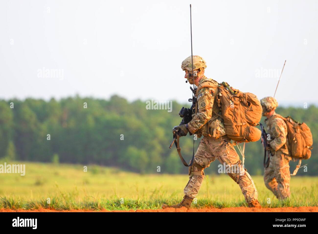 505th Parachute Infantry Regiment High Resolution Stock Photography and ...
