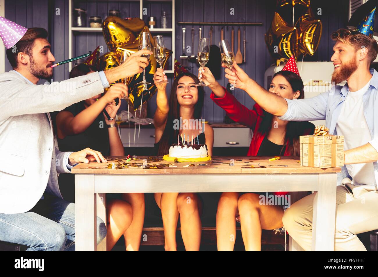 Birthday group party 20s hi-res stock photography and images - Alamy