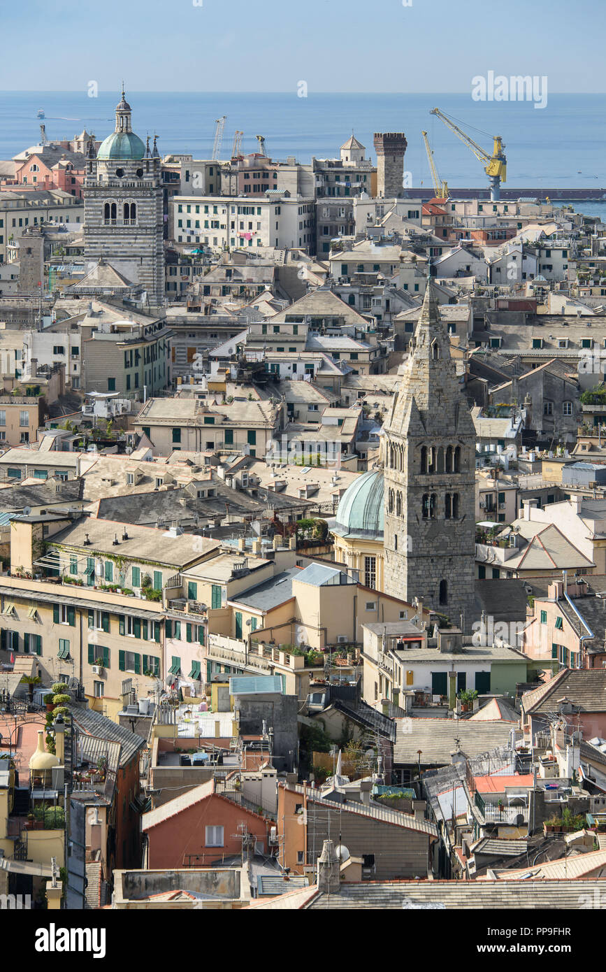 View over the old town of Genoa, from the Spianata Castelletto Stock ...