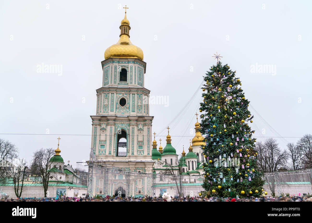 Ukraine christmas tree hi-res stock photography and images - Alamy