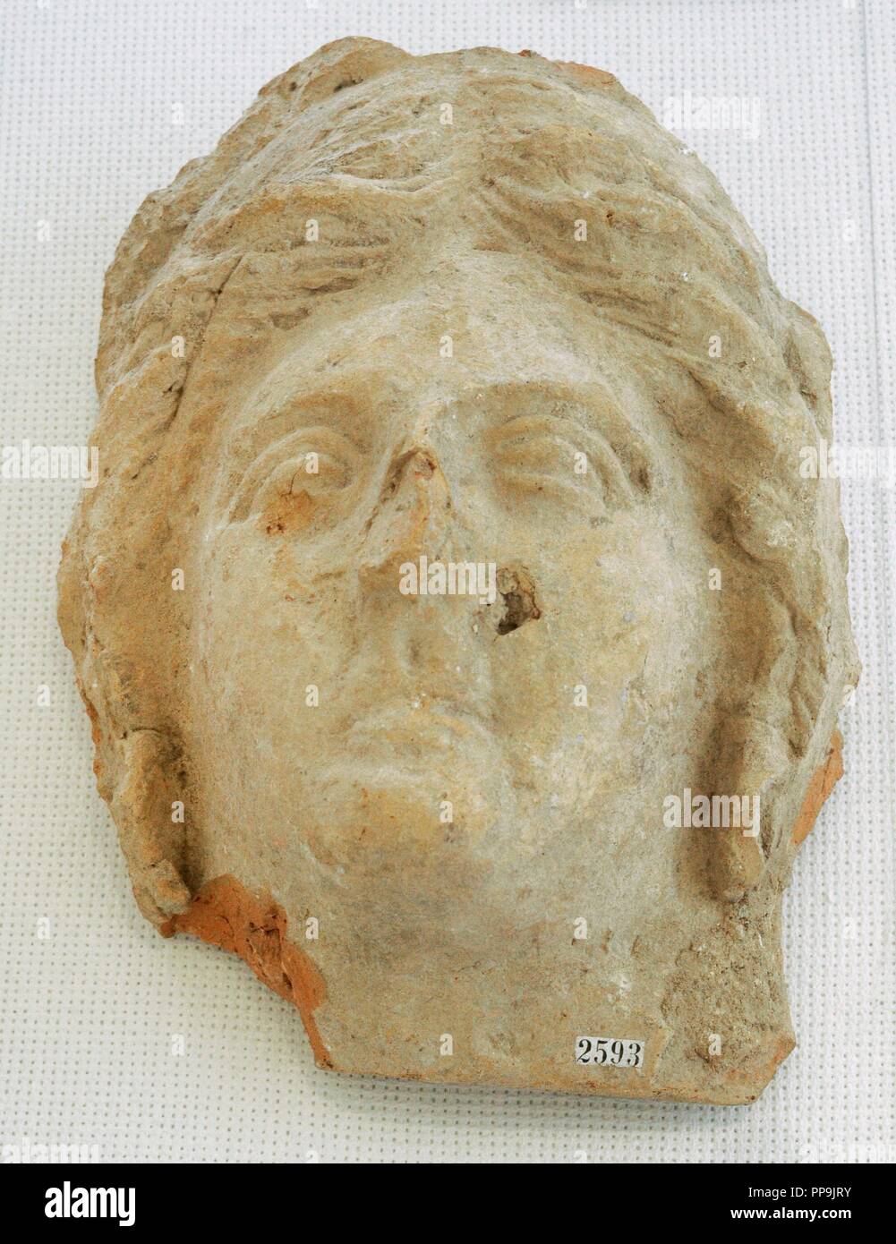 Tufts fine arts hi-res stock photography and images - Alamy