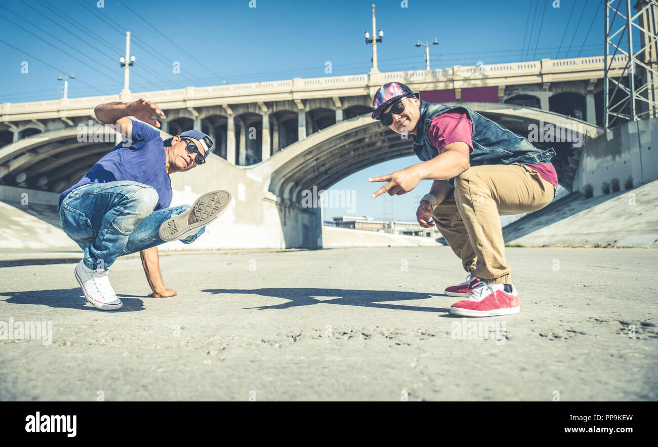 Rap battle street hi-res stock photography and images - Alamy