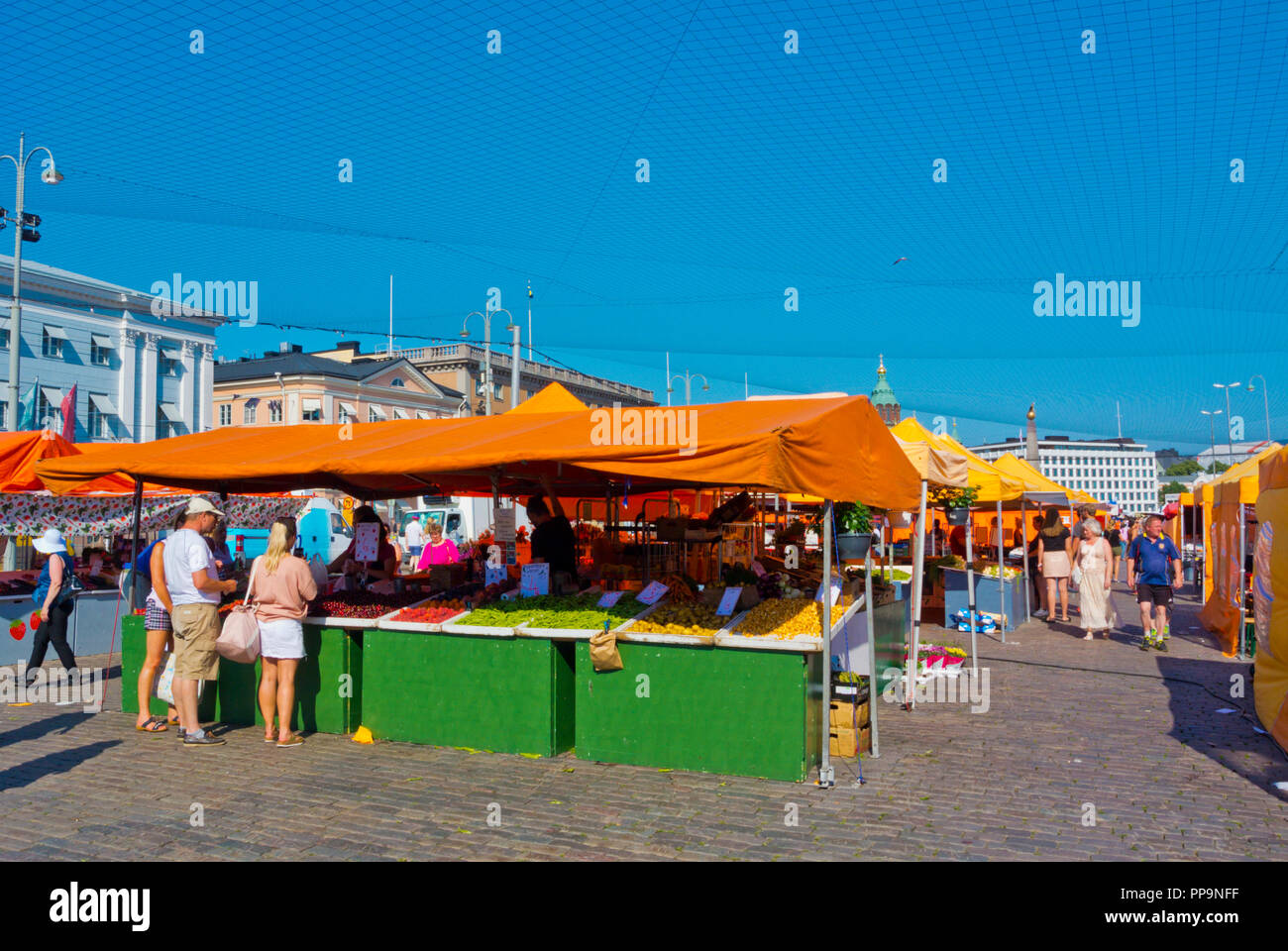 Helsingin kauppatori hi-res stock photography and images - Alamy
