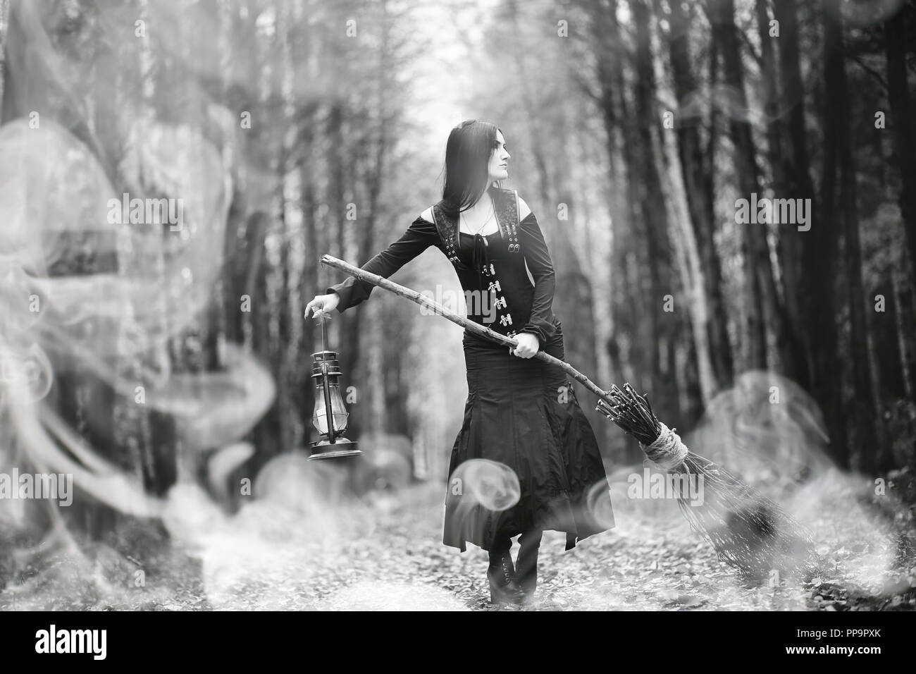 The sorceress movie hi-res stock photography and images - Alamy