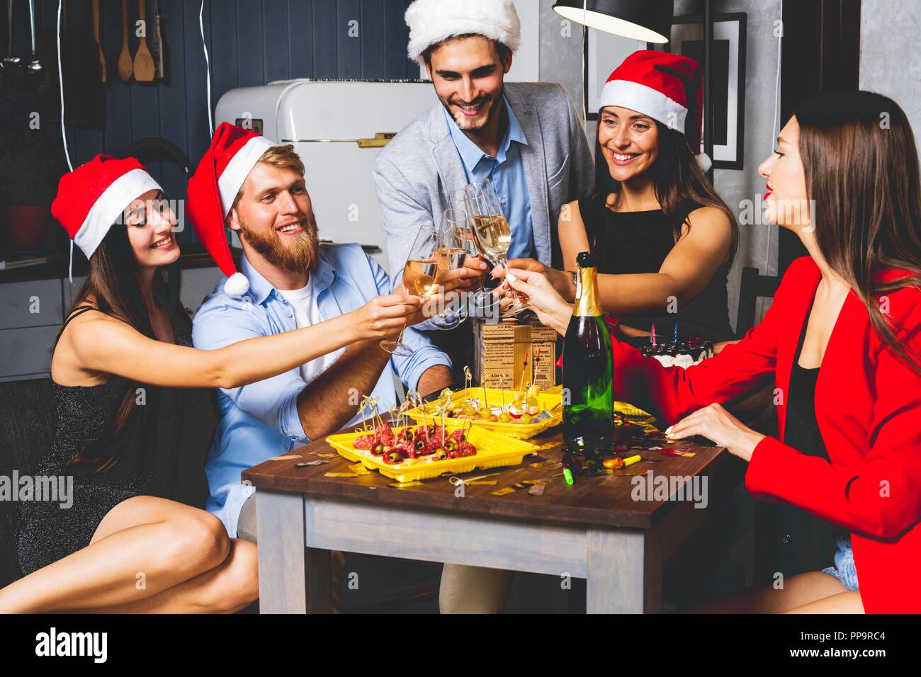 Rich People Dinner Party High Resolution Stock Photography and Images ...