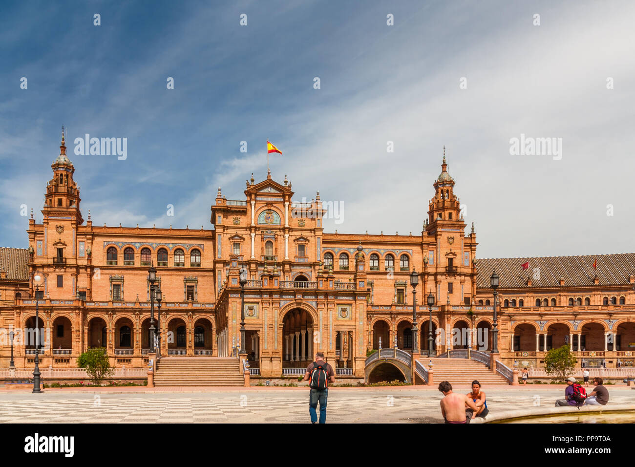 Seville 1929 tile hi-res stock photography and images - Alamy