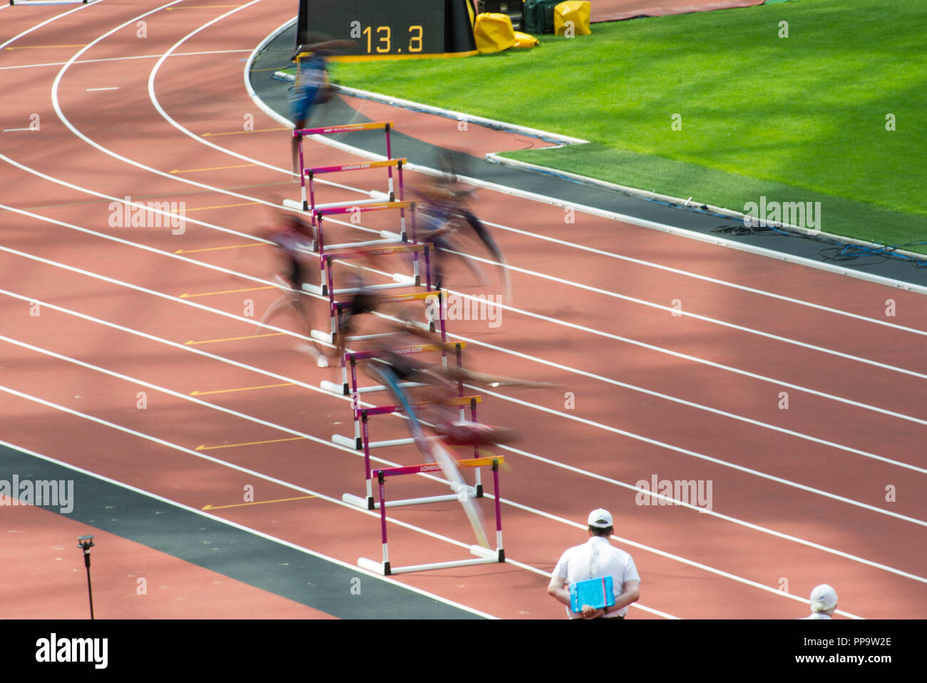 Hurdlers High Resolution Stock Photography and Images - Alamy