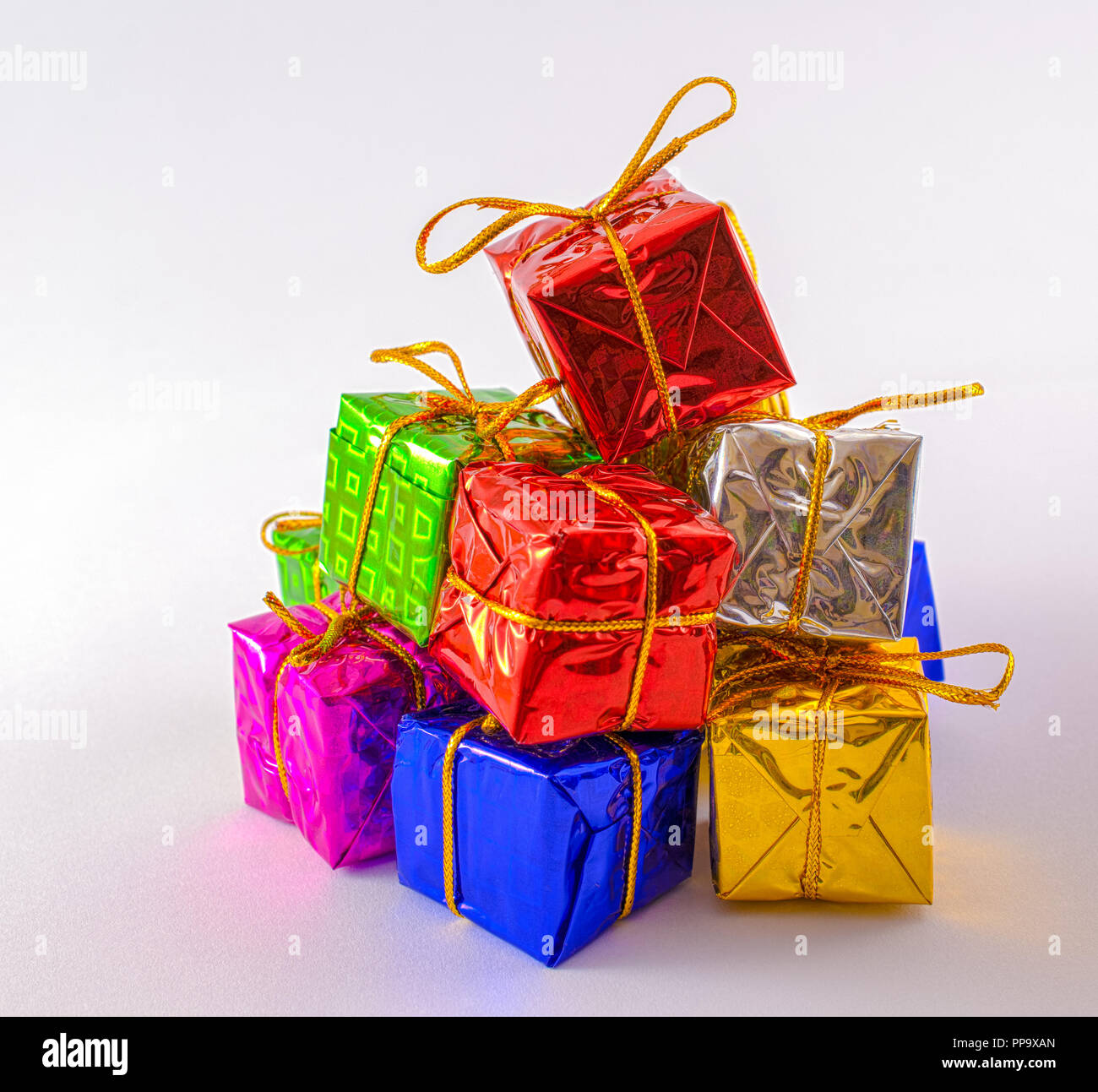 Gif box hi-res stock photography and images - Alamy