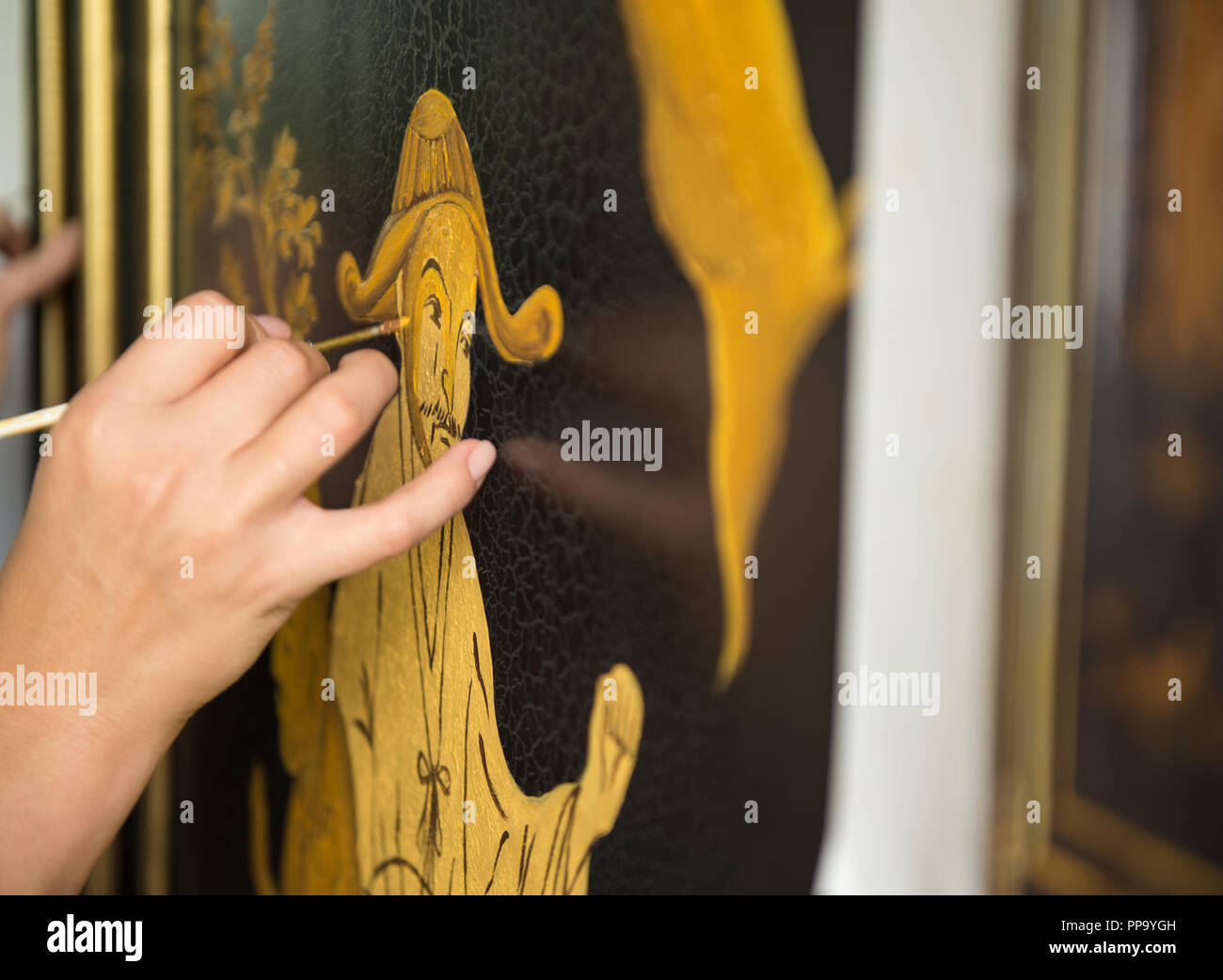 Chinese painter artist hi-res stock photography and images - Alamy