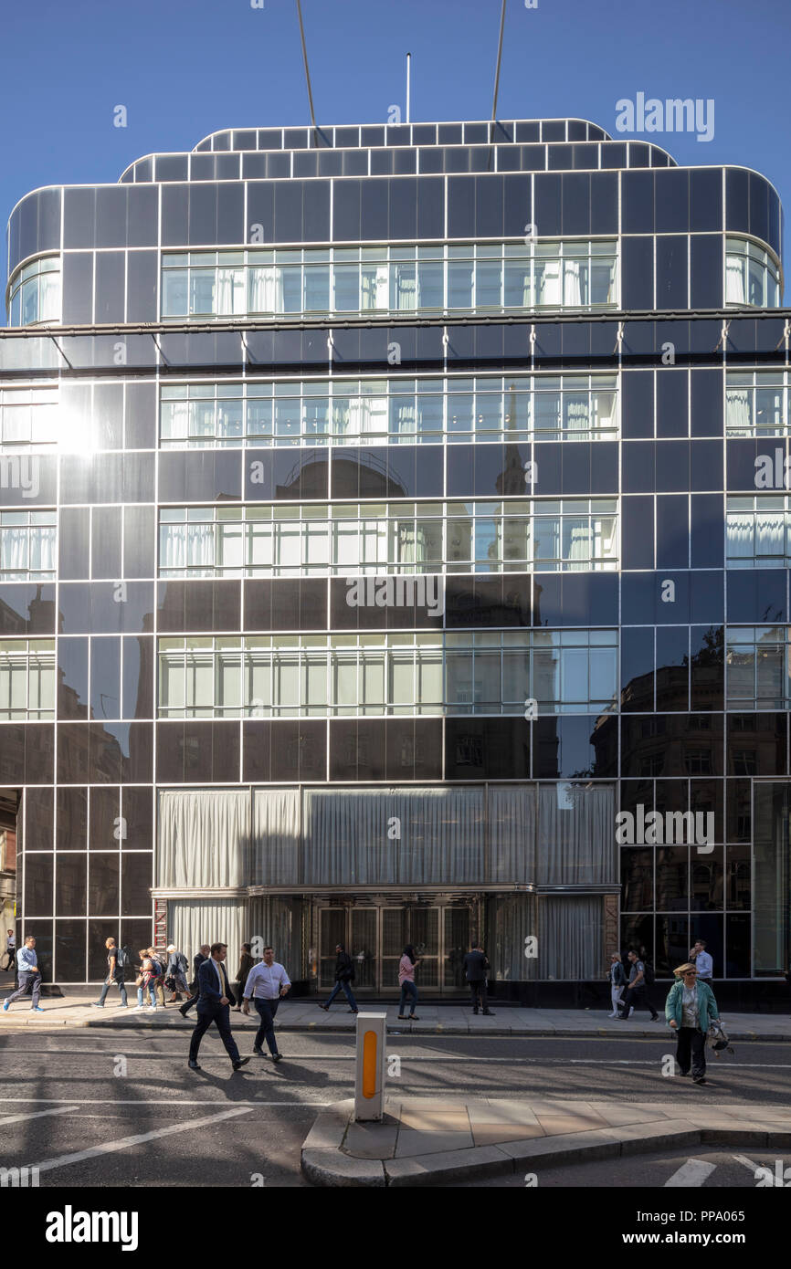 Daily Express Building High Resolution Stock Photography and Images - Alamy