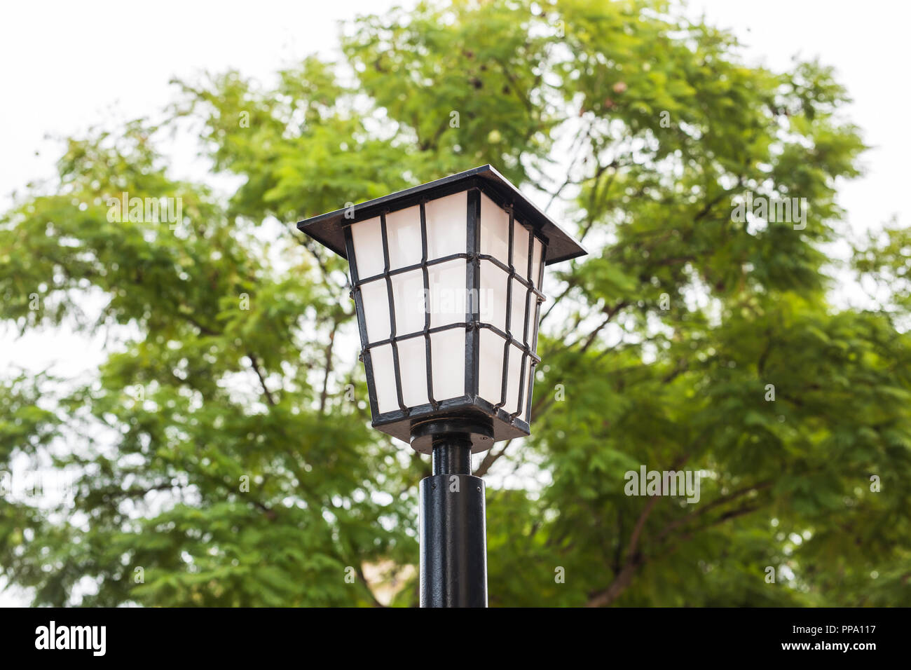 Street lamp outdoor. Old Fashioned Street Light Stock Photo - Alamy