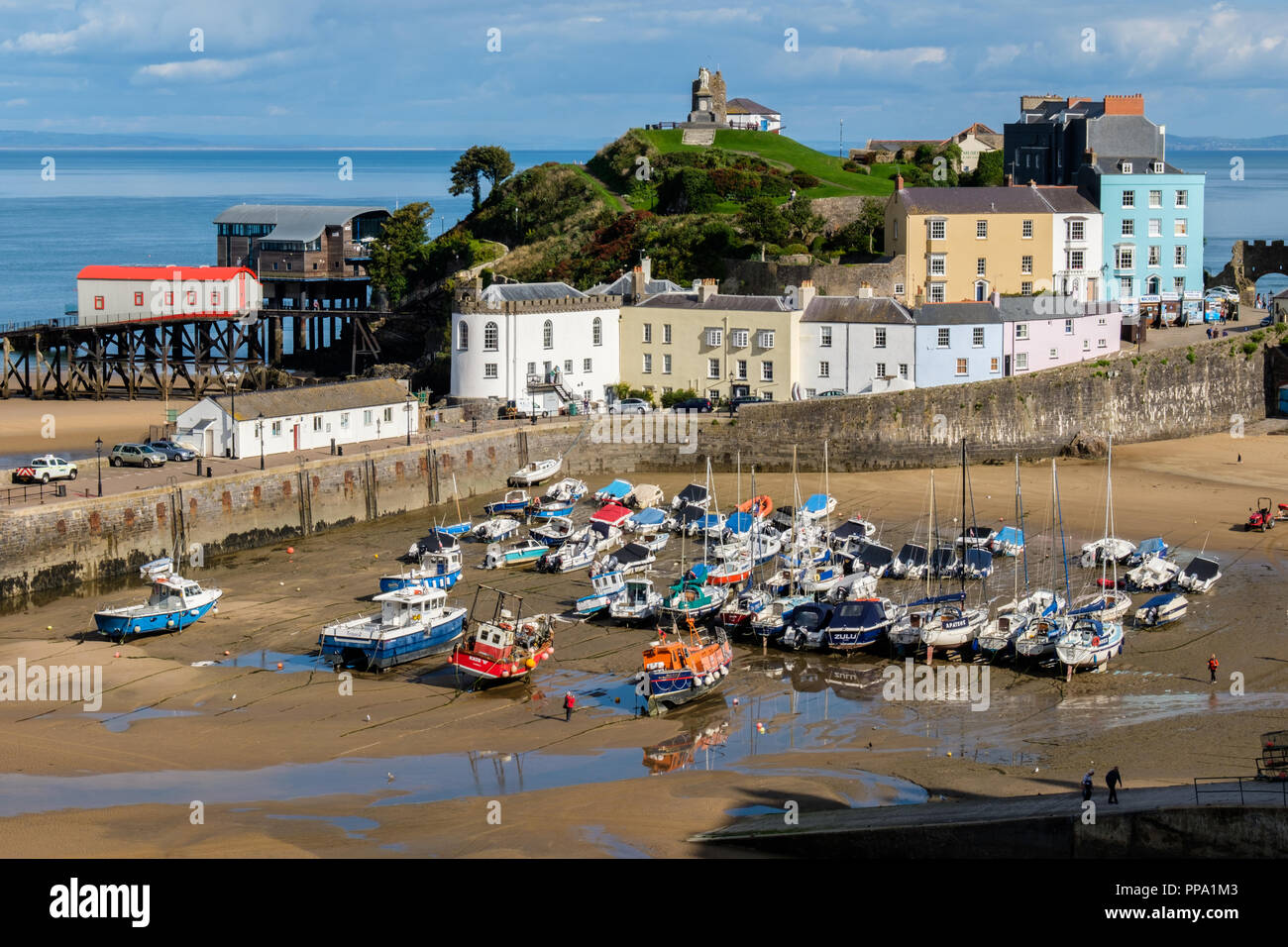 Tenby Harbour, Tenby, Pembrokeshire, Wales Stock Photo - Alamy