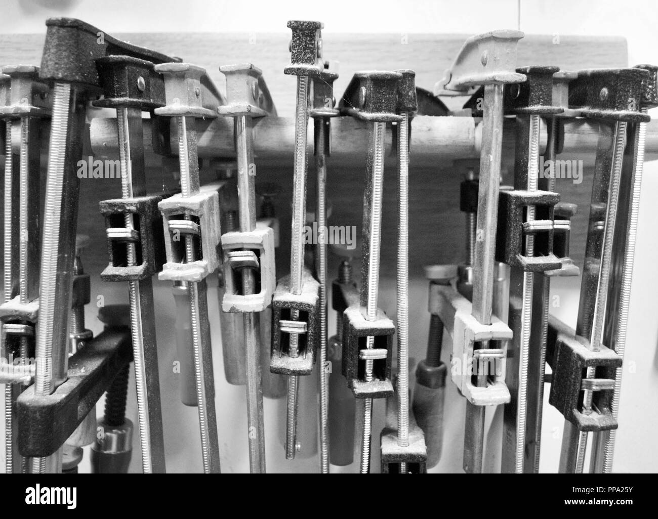 Woodworking clamps hi-res stock photography and images - Alamy