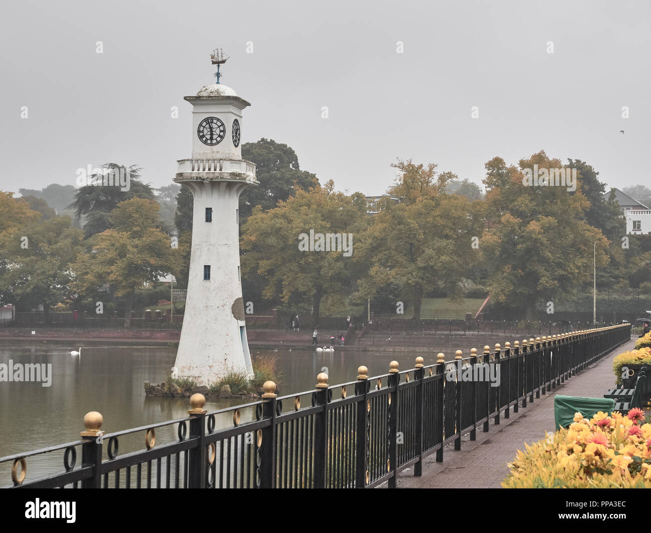 View of Roath Park in Cardiff Stock Photo - Alamy