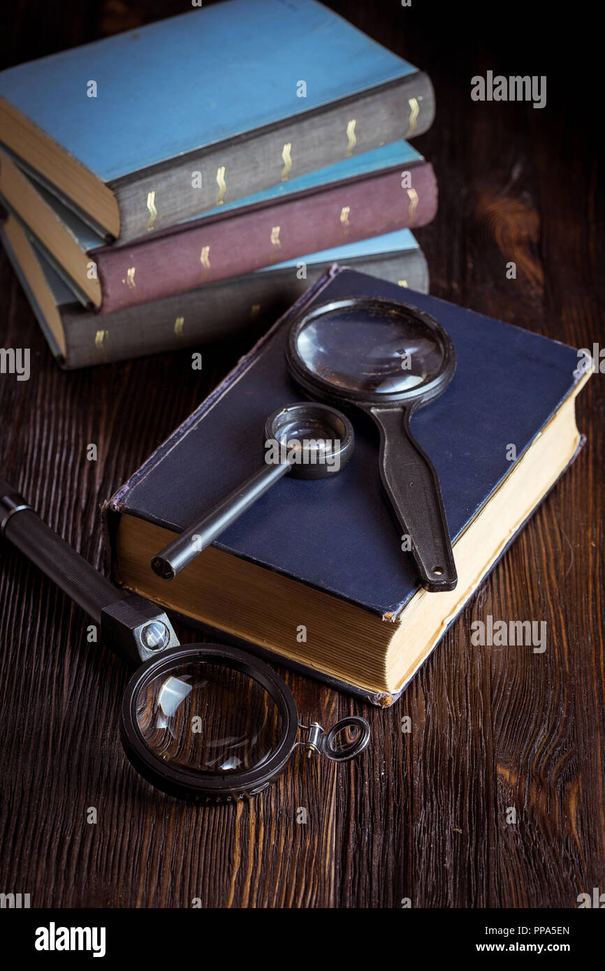 Vintage cover page hi-res stock photography and images - Alamy