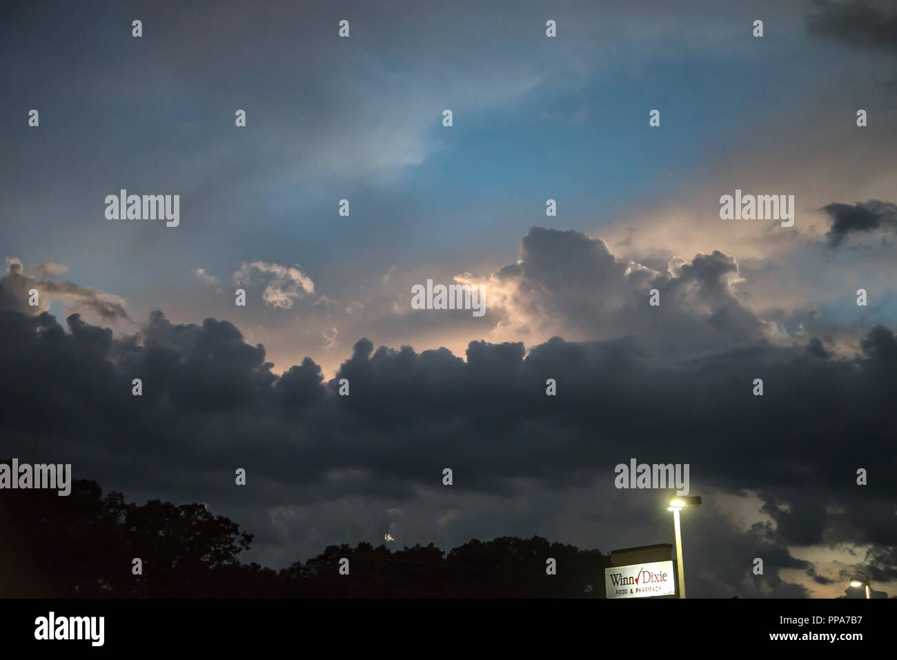 Evening sky over North Central Florida Stock Photo - Alamy