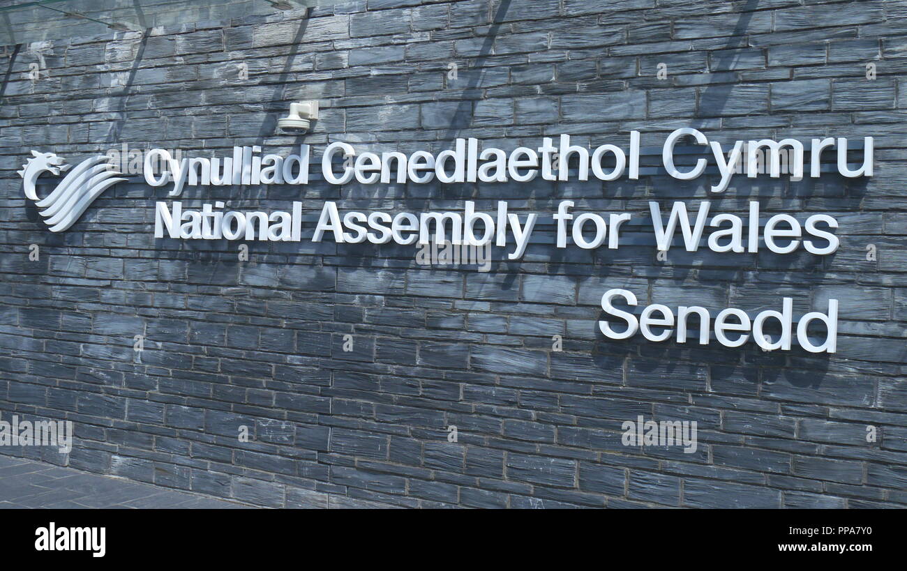 Welsh parliament cardiff hi-res stock photography and images - Alamy