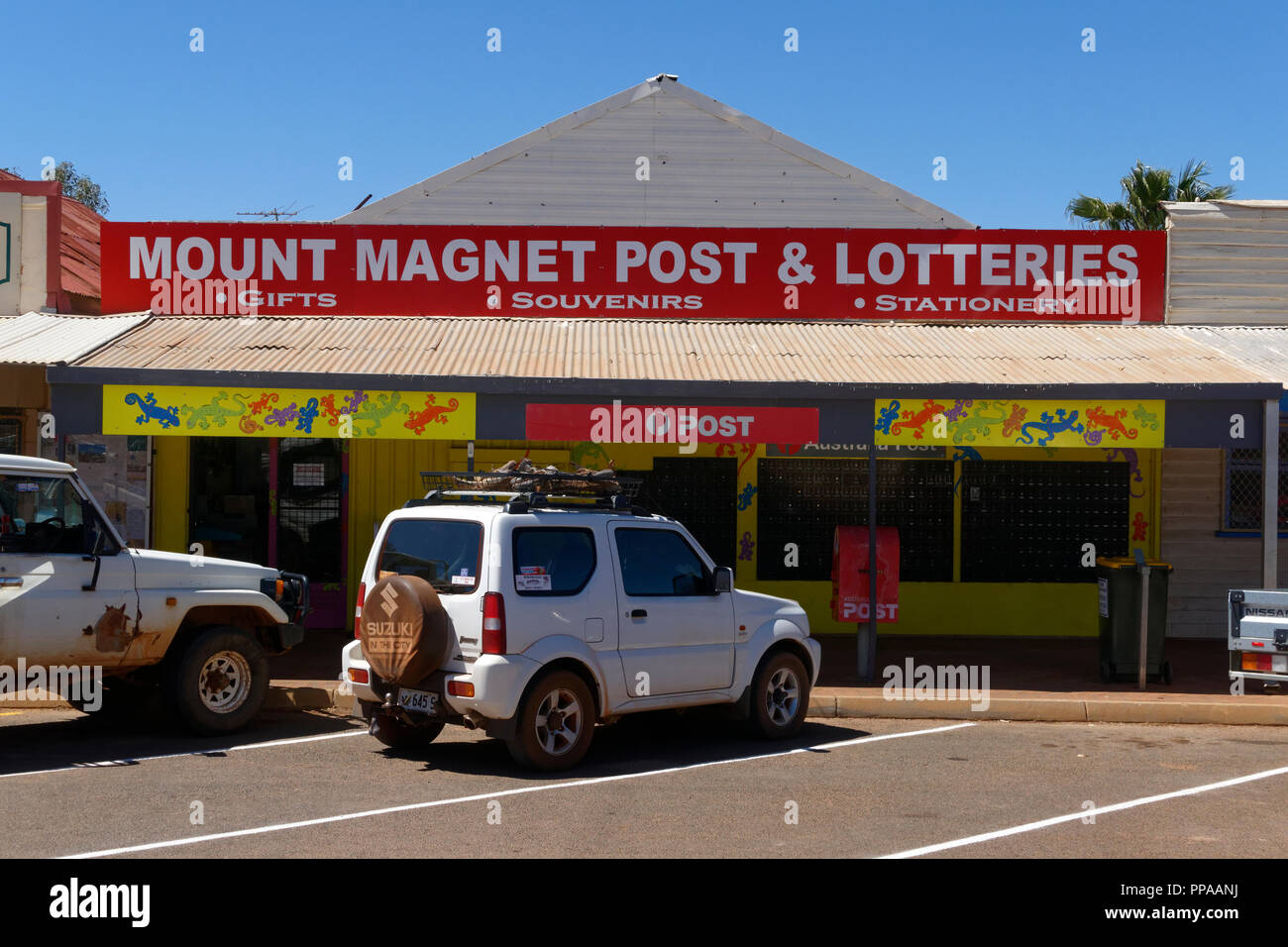 Australian Gold mining town architecture and shops, Mount Magnet ...