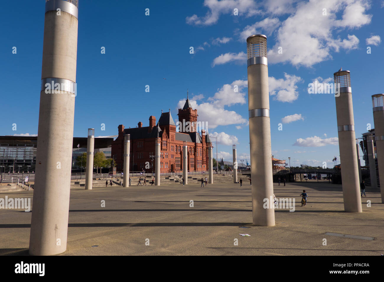 Cardiff bay development corporation hi-res stock photography and images ...