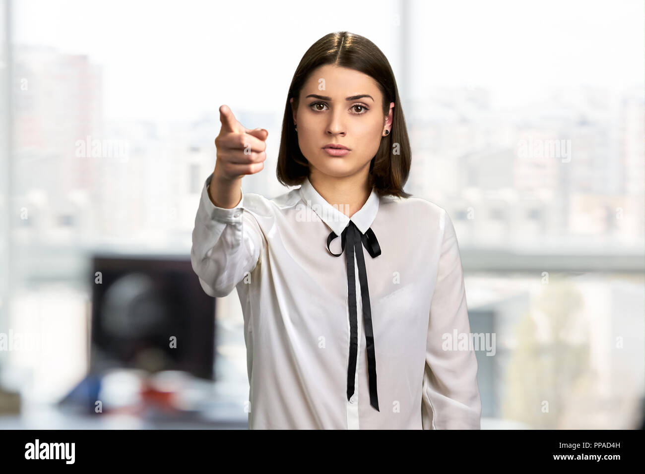 Angry woman and pointing hi-res stock photography and images - Alamy