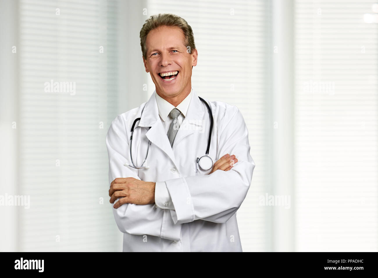 Male caucasian doctor hi-res stock photography and images - Alamy