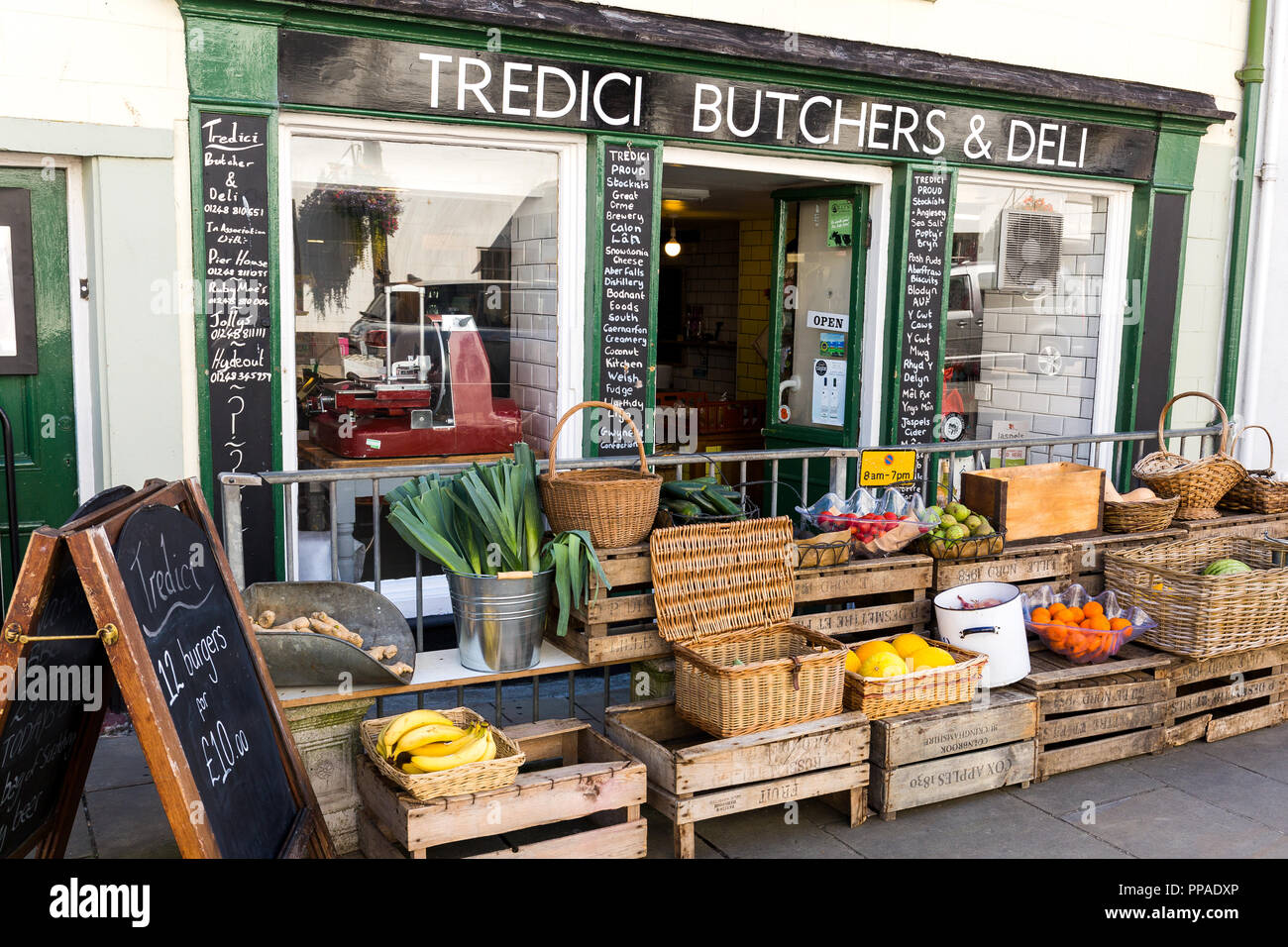 Wales deli hi-res stock photography and images - Alamy
