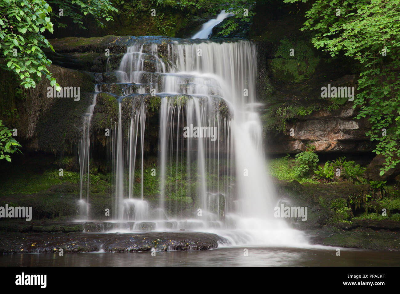 Cauldron Force Waterfall, West Burton Falls, Wensleydale, Yorkshire ...