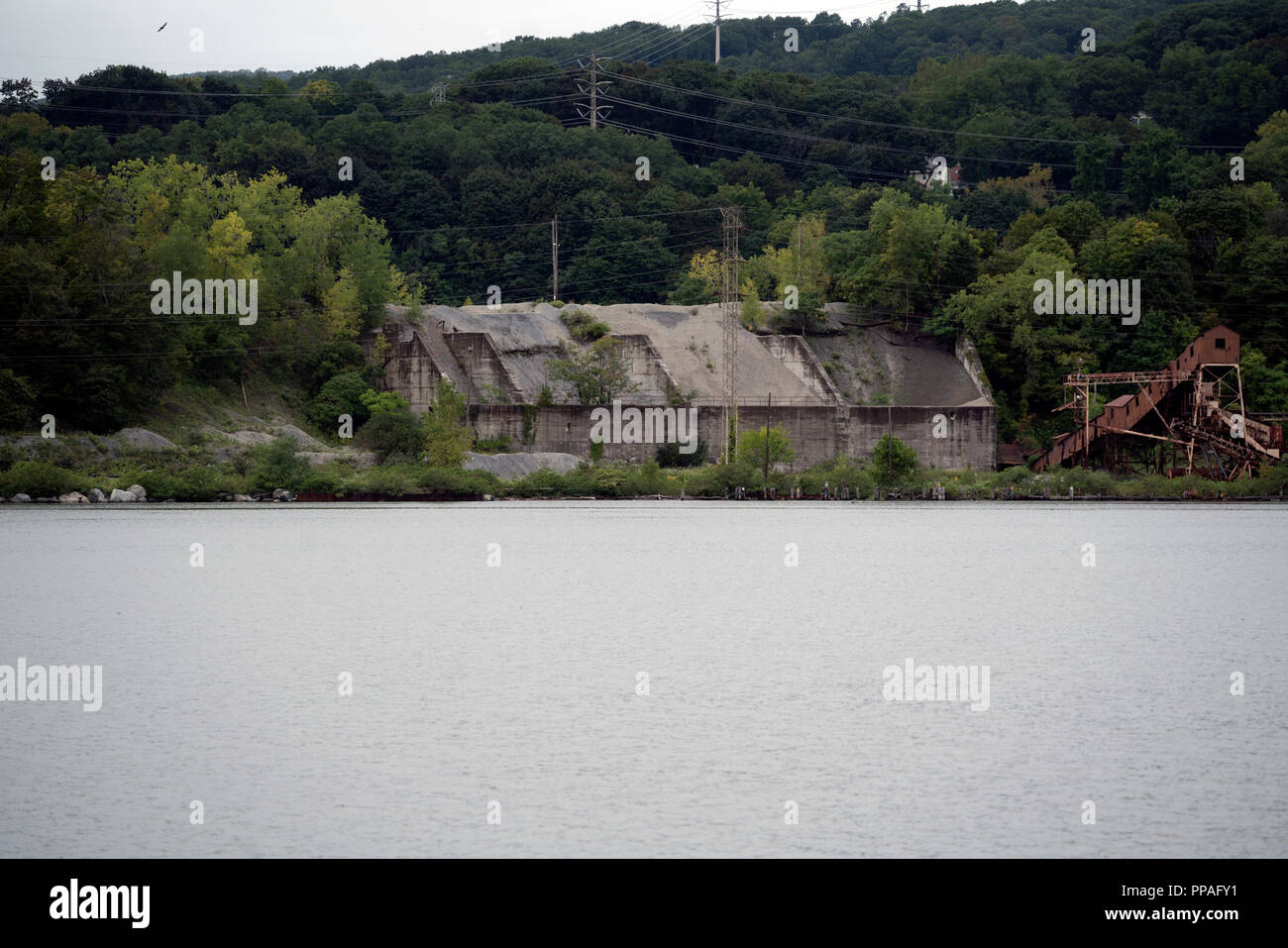 On the Hudson River in Rockland County, N.Y., the discovery of rich ...