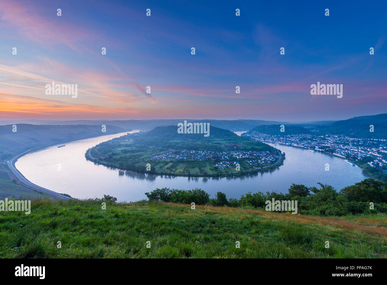 Loop of River Rhine at Sunrise, Gedeonseck, Boppard, Rhein-Hunsrueck ...