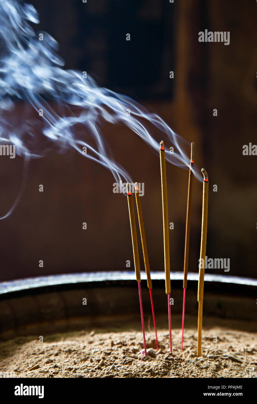 Buddhism religion symbol buddhist hi-res stock photography and images ...