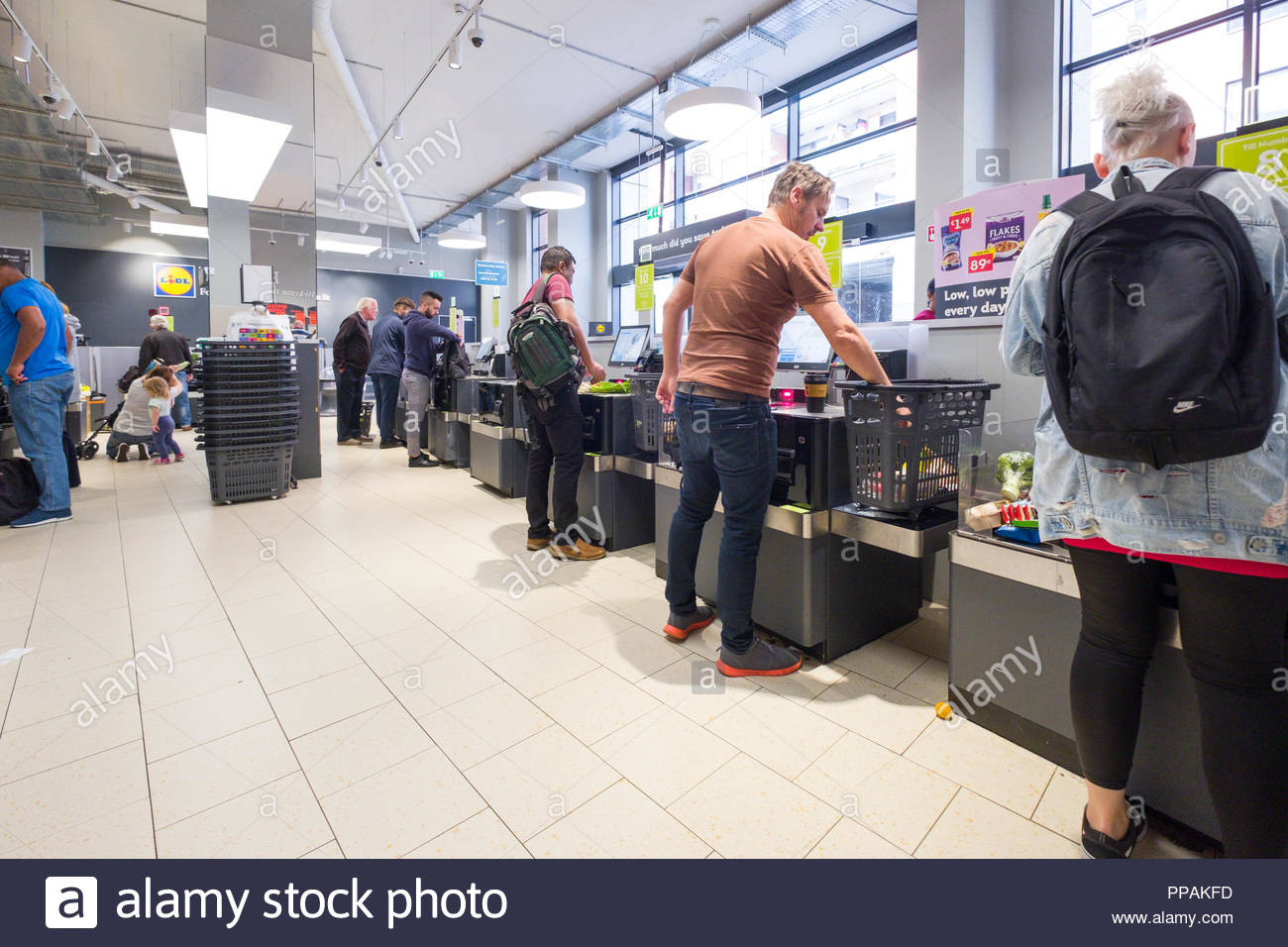 Lidl Checkout High Resolution Stock Photography and Images - Alamy