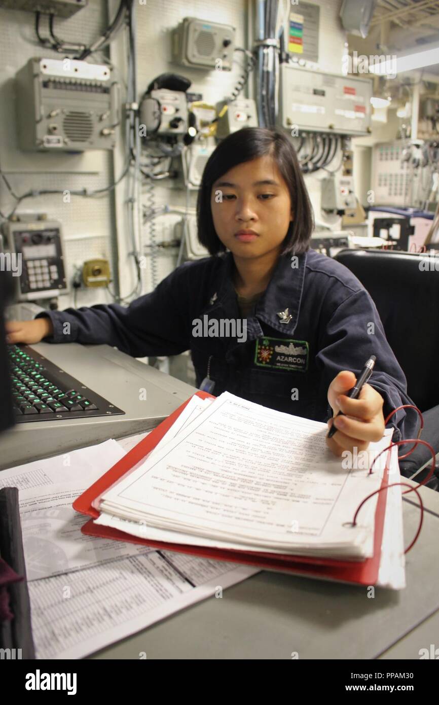 STRAIT OF HORMUZ (Aug. 28, 2018) Electrician’s Mate 2nd Class Joanna ...