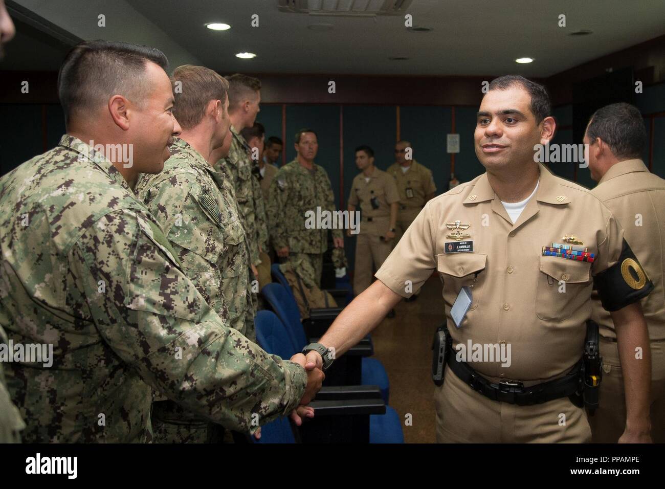 Defence diving school hi-res stock photography and images - Alamy